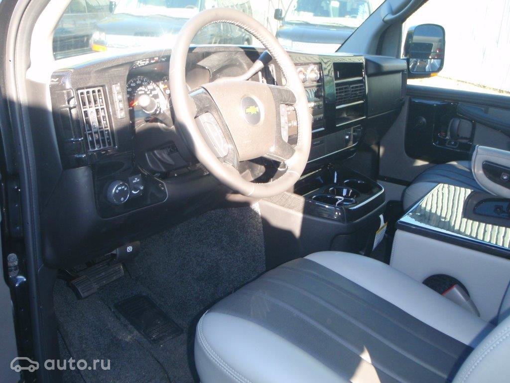 Chevrolet Express II 5.3 AT 294 л.с. 4WDбензин, полный