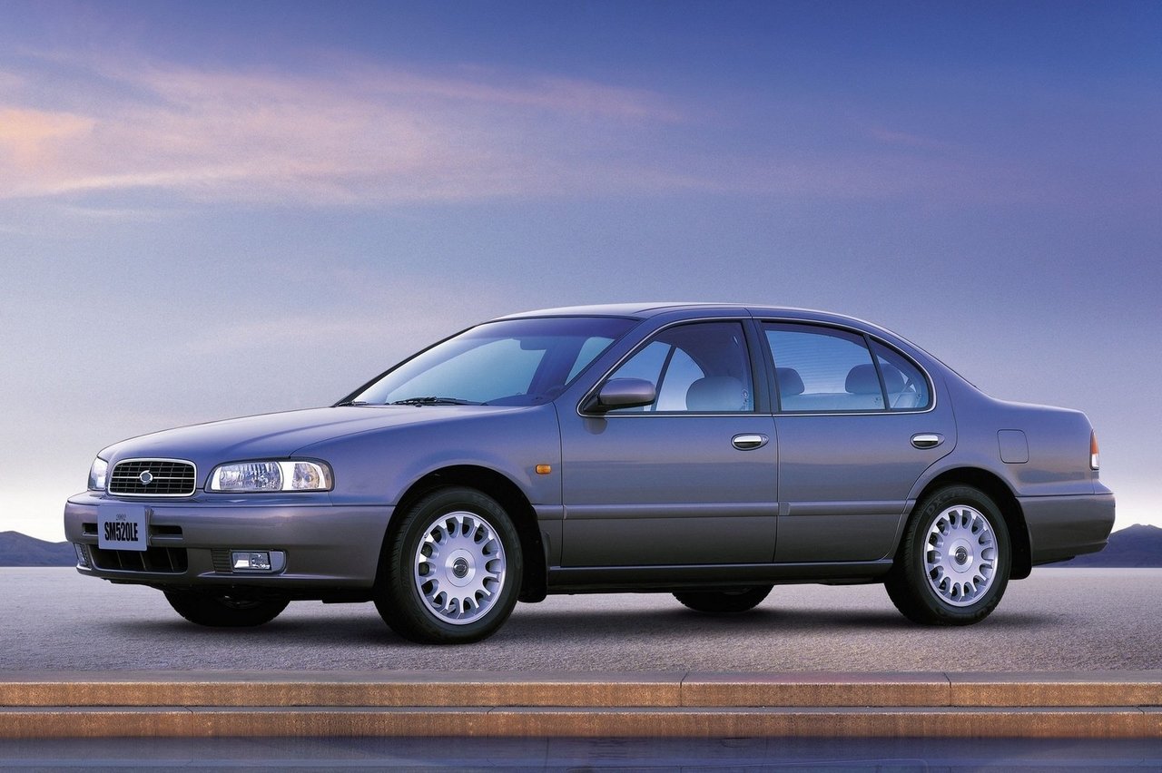 Renault Samsung SM5 1998 – 2005, 1 поколение, Седан: технические характеристики и комплектации