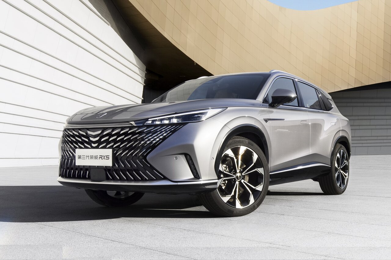 Roewe RX5 2022 – н.в., 2 поколение, Внедорожник 5 дв.: технические характеристики и комплектации