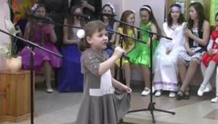 Поцелую бабушку в розовые щёчки Смотреть онлайн в поиске Яндекса по Видео