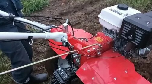 Обзор китайского мотоблока Brait-135 - Смотреть онлайн в поиске Яндекса по Видео