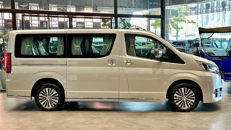 New ! Toyota Granvia VIP Seat ( 2023 ) Luxury Class MPV | Exterior and Interior Details - Yandex ...