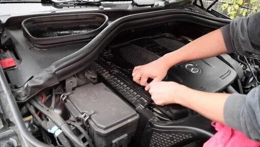 Замена воздушного фильтра на Mercedes Ml300/350 W166/Gle300/350 Дв.M276/ Для бортжурнала Ml350 ...