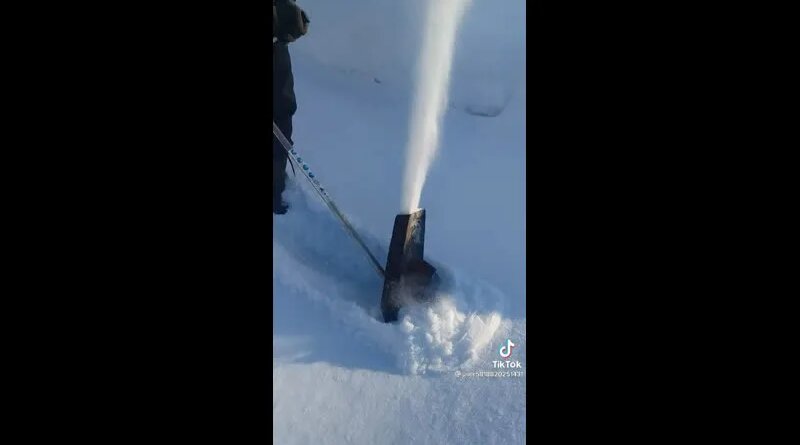 Насадка снегоуборщик на триммер - Смотреть онлайн в поиске Яндекса по Видео