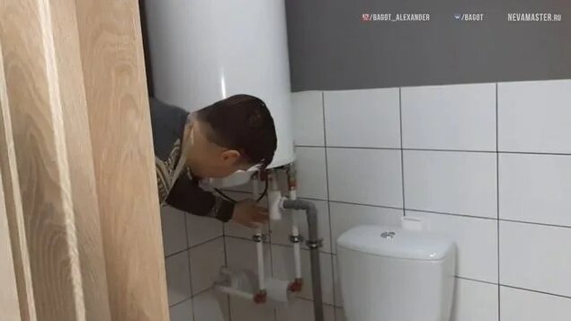 Как повысить давление воды в частном доме? Насос повышения давления ...
