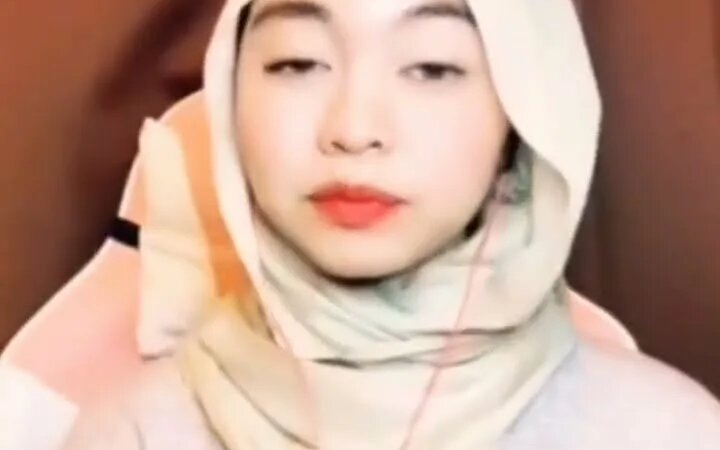 Video Viral Tiktokers Cantik Nia Arisha yang bikin heboh penghuni Tiktok - Смотреть онлайн в ...