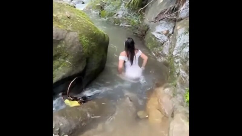 Ngintip Janda Mandi Telanjang Di Sungai Body Nya Mulus Banget !!! - Yandex Video aramada ...