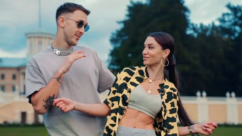 T-killah ft. Maria Kakdela - Люби меня люби [feat.и.&] I клип #vqmusic (текила, текилла, tkillah ...