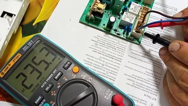 НЕ Включается Стиральная Машина Индезит Indesit Ремонт Блока Управления ...