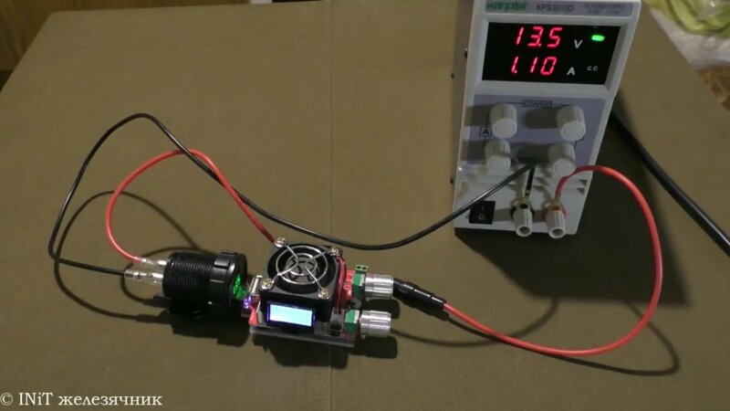 USB адаптер с вольтметром вместо розетки для автомобильного ...