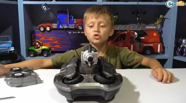 Танк Амфибия на Радиоуправлении! Распаковка и обзор Игрушки от Игорька ...