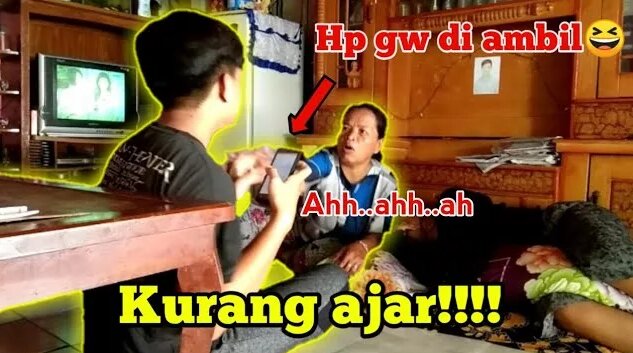 Prank Nonton Bokep Depan EMAK !!! Auto ngegas! - Смотреть онлайн в поиске Яндекса по Видео