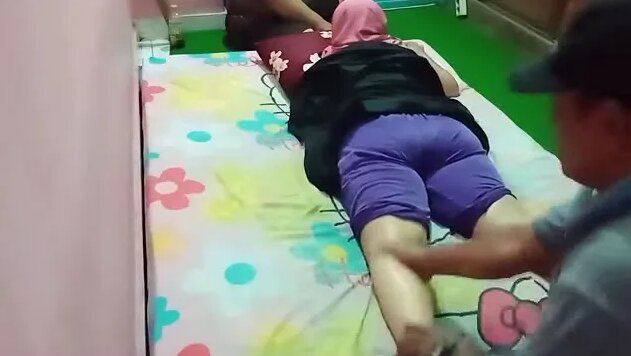 Pijat mbah maryono - Смотреть онлайн в поиске Яндекса по Видео