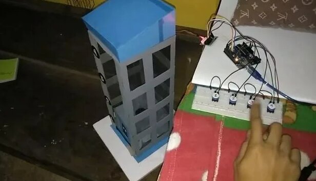 Elevator-Project using Arduino Uno - Смотреть онлайн в поиске Яндекса по Видео
