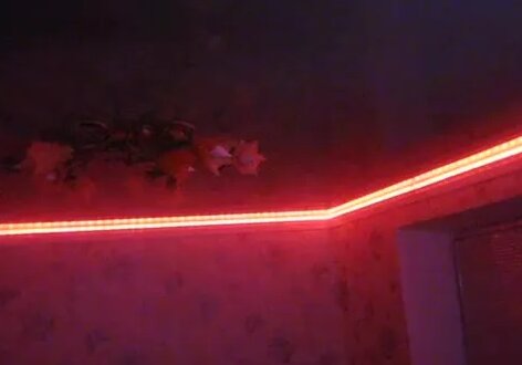 применение светодиодной RGB ленты для натяжного потолка - Смотреть ...