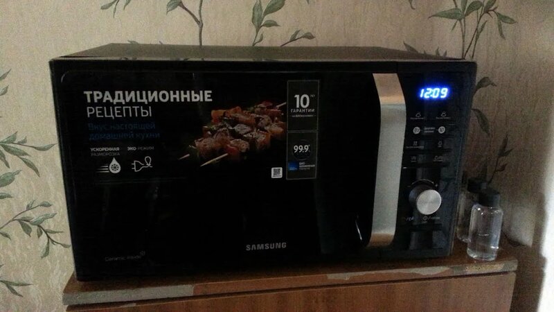 Микроволновая Печь Samsung Mg23f302tak распаковка и первое включение ...
