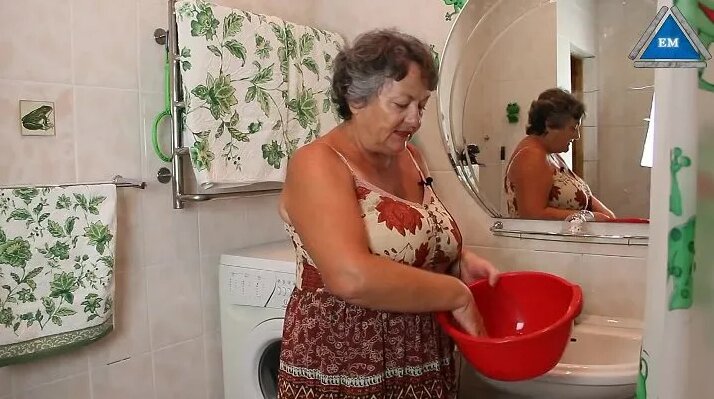 Как украсить ванную комнату своими руками Смотреть онлайн в поиске