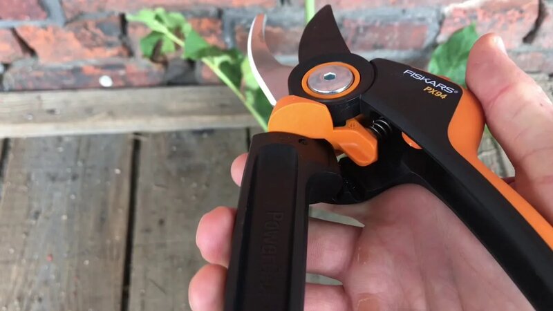 Sekator Fiskars Px94