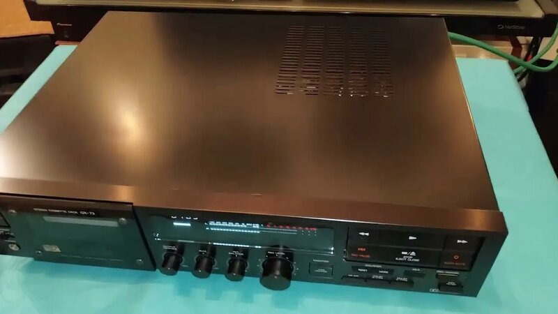 AKAI GX-73 - легендарный трёхголовочный, трёхмоторный аппарат с моторизованным кассетоприёмником ...