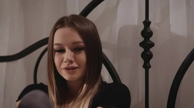 Naomi Swann Step Daughters [all Sex Hardcore Blowjob Artporn]