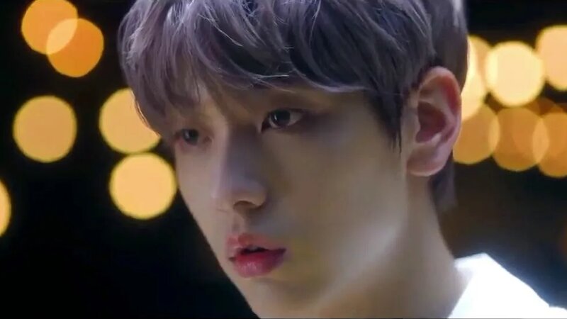 TXT (투모로우바이투게더) Eternally - Maze in the Mirror MV - Смотреть онлайн в поиске Яндекса по Видео