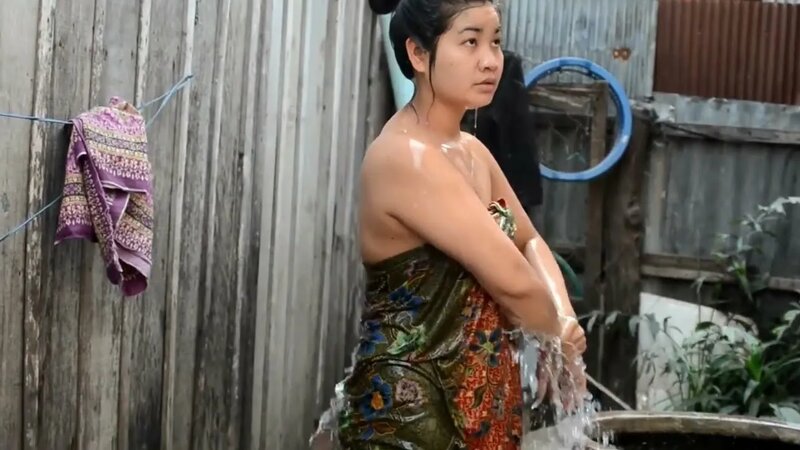 ရှင်းရှင်းလင်းလင်း ဘွင်းဘွင်းထင်းထင်း မြင်ရတဲ့ ရေချိုးခန်း အပိုင်း ၁ Смотреть онлайн в поиске