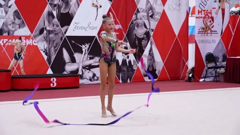 Всероссийские соревнования по художественной гимнастике «Новое поколение завершаются Смотреть