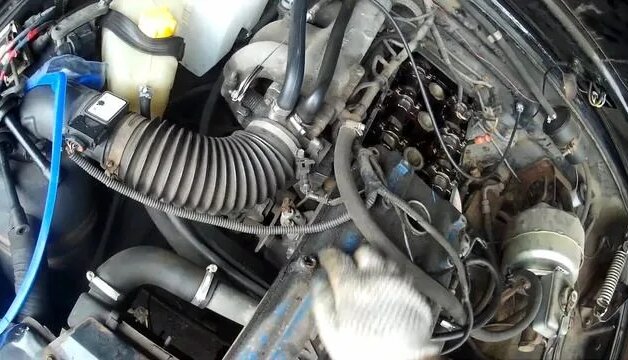 #потрачено замена прокладки клапанной крышки ЗМЗ 406 газ 3110 - Смотреть онлайн в поиске Яндекса ...