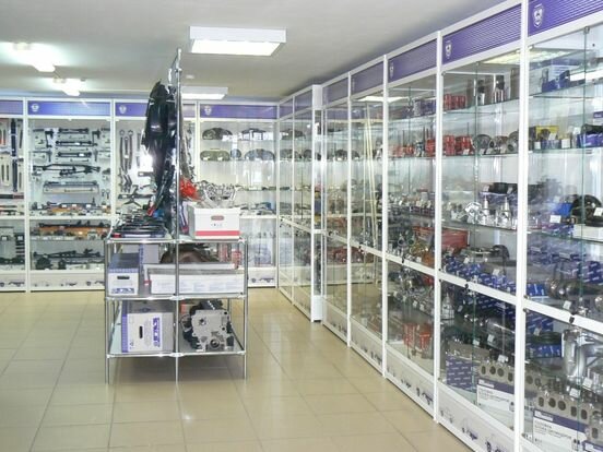 Otomobil yedek parçaları Detali mashin GAZ, Saint‑Petersburg, foto