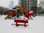 Круг (Moscow, Zelenograd, skver Pushkinskiy dvorik), oyun alanı  Zelenograd'dan