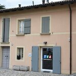 Tva (Viale Umberto I No:54, Reggio Nell'Emilia, la città di Reggio nell'Emilia), telekomünikasyon ekipmanları  Emilia‑Romagna'dan