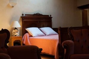 La Maison du Marquis (Auvergne-Rhône-Alpes, Drôme, Arrondissement de Nyons, Grignan, Montée du Tricot), otel