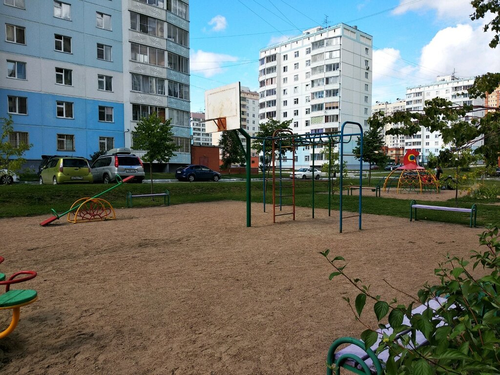 Spor alanı Баскетбольная площадка, Novosibirsk, foto
