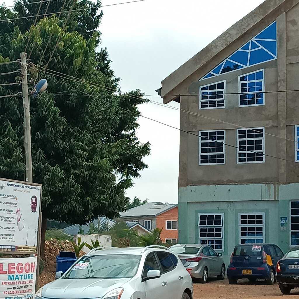 Protestan kilisesi Adom Emmanuel Power Chapel, Dünya, foto