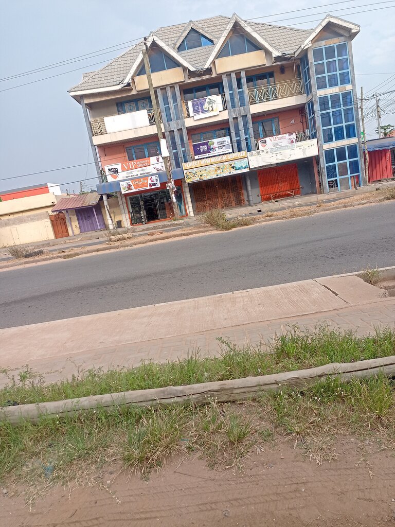 Mini-market Cool Buy Enterprise, Akra, foto