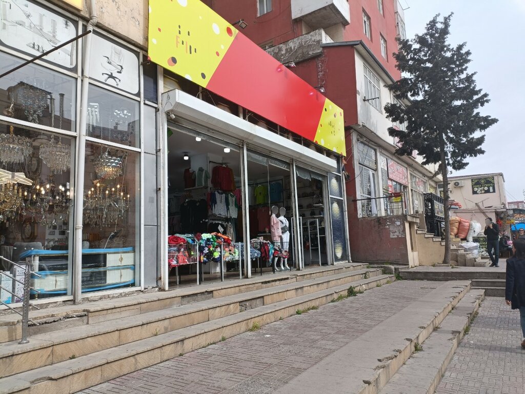Giyim mağazası Geyim Mağazası, Bakü, foto