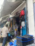 Bkm (Brazzaville, Commune de Poto-Poto, Rue Banziris), giyim mağazası  Brazzaville'den