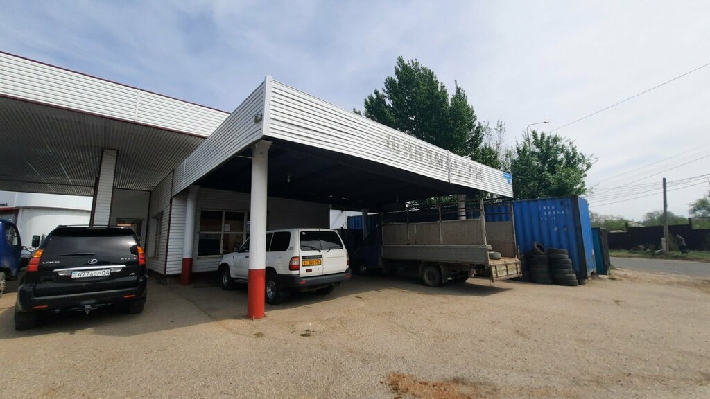 Oto lastik tamiri Tire fitting and repair, Aktöbe, foto