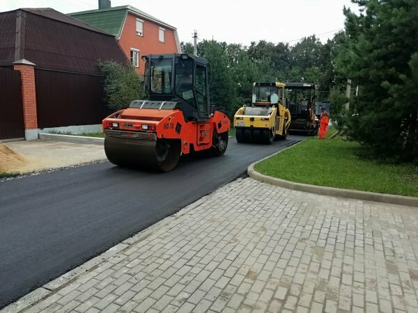 Yol yapımı ve bakımı Premier, Dzerjinsk, foto