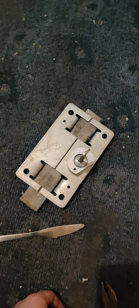 Çilingirler Спец замков, Yekaterinburg, foto