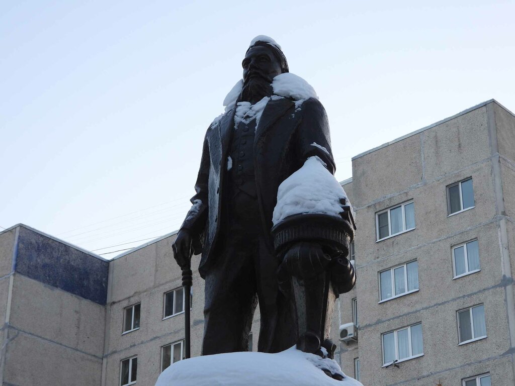 Anıt, heykel Николай Чукмалдин, Tiumen, foto