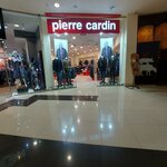 Pierre Cardin (Kirova Street No:55), giyim mağazası  Novokuznetsk'ten