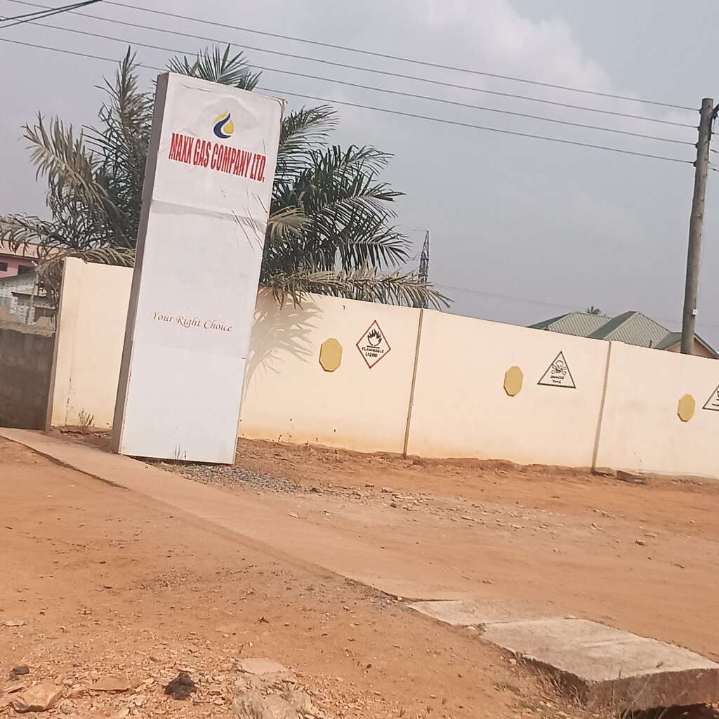 Benzin istasyonu Unique Oil Compnyn Ltd - Kuntua Gas, Dünya, foto