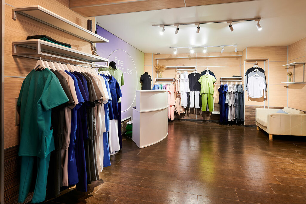 Üniforma üreticileri Fire Scrubs, Moskova, foto