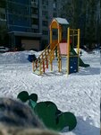 Playground (Moscow, Severo-Zapadniy Administrative Okrug, Yuzhnoye Tushino District), oyun alanı  Moskova'dan