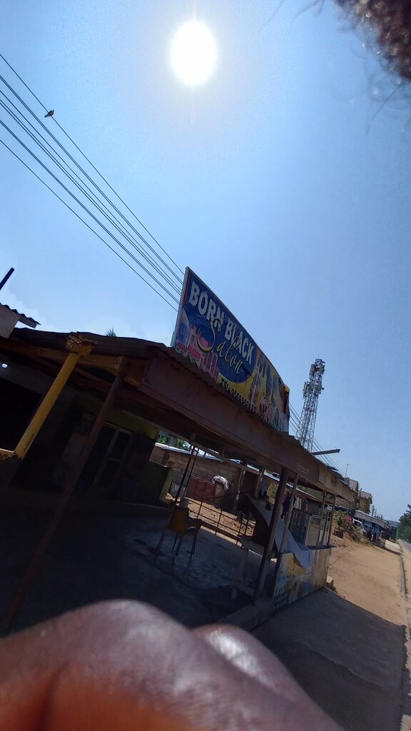 Kuaförler Born Black Salon, Dünya, foto