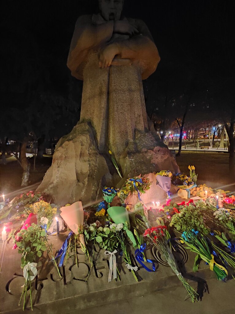 Anıt, heykel Taras Shevchenko, Erivan, foto