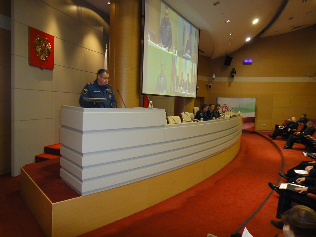 Devlet kurumları ve bakanlıklar Ministerstvo po delam Go i ChS Respubliki Tatarstan, Kazan, foto