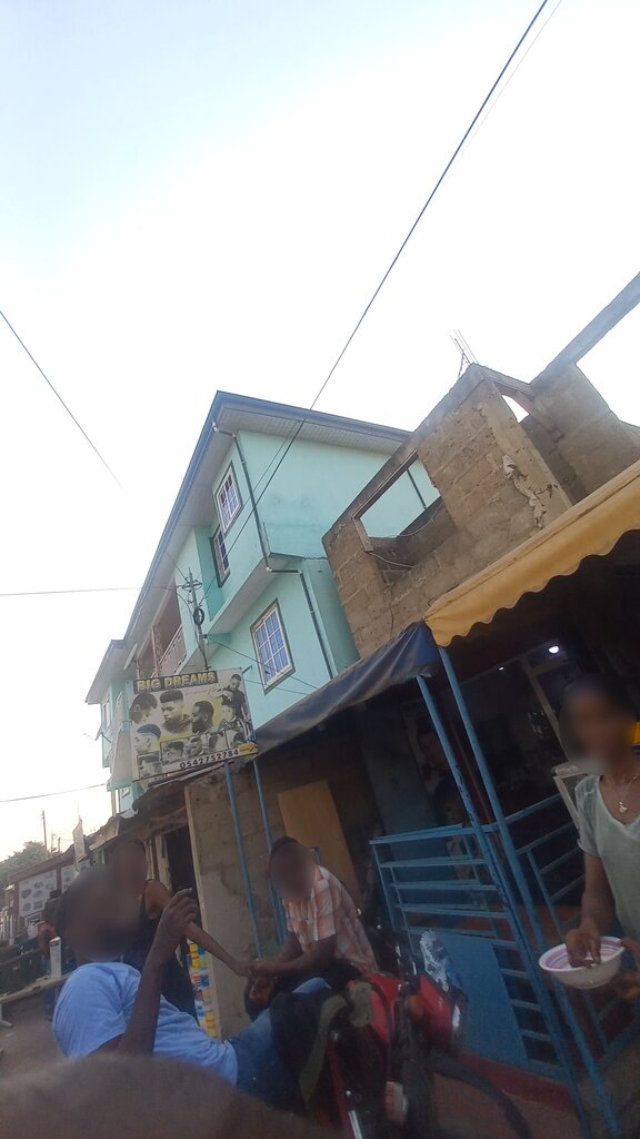 Berberler Big Dreams Barbershop, Dünya, foto