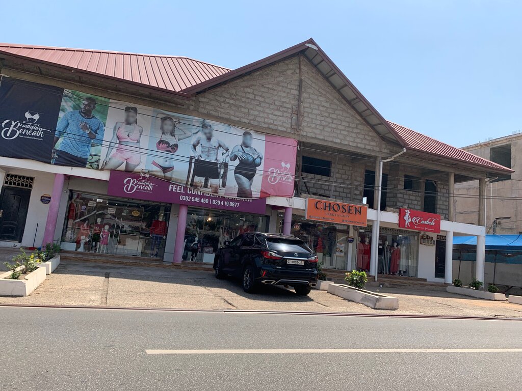 Giyim mağazası Cashels Store, Akra, foto